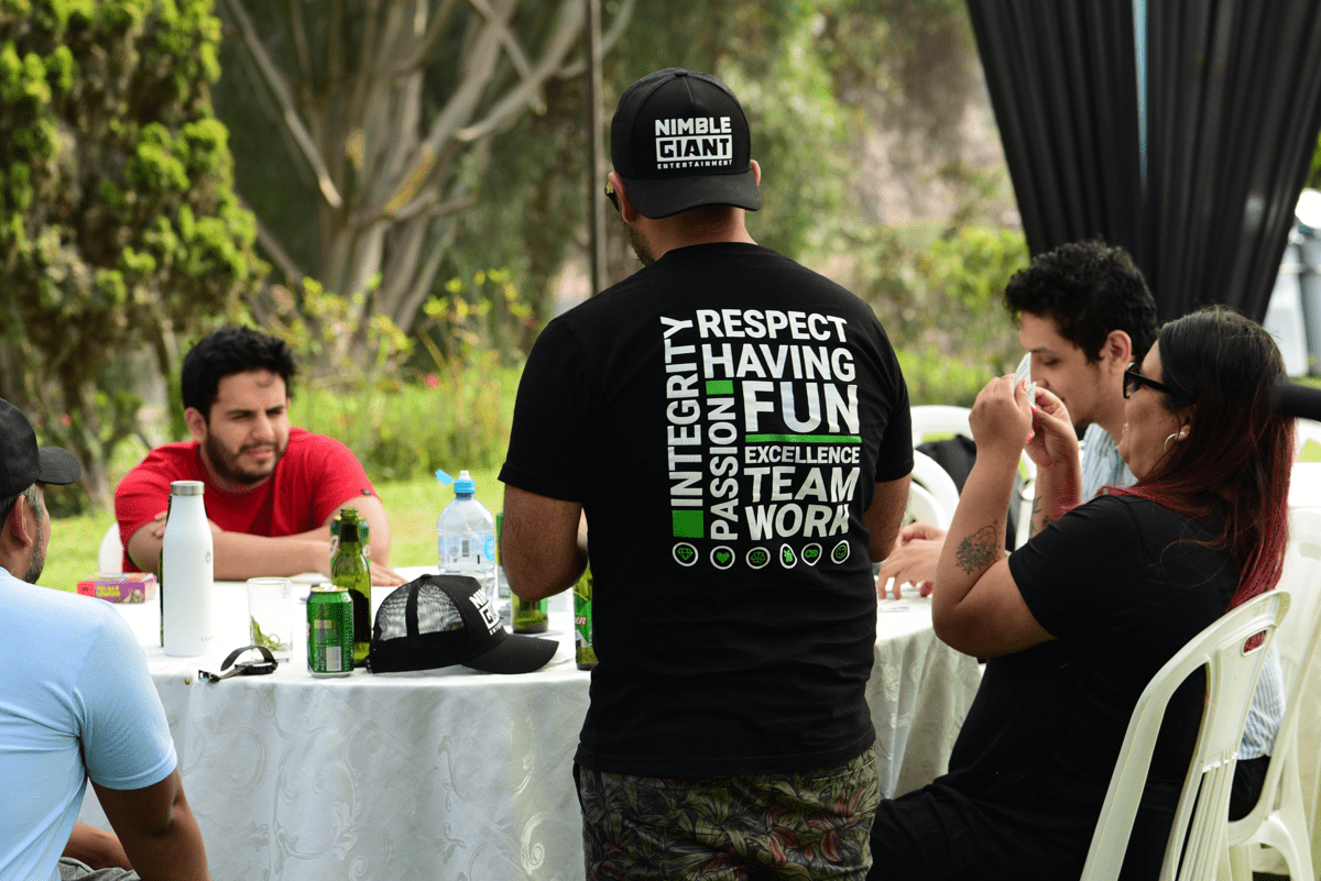 Te damos la bienvenida a nuestra página de empleo - Nimble Giant Entertainment