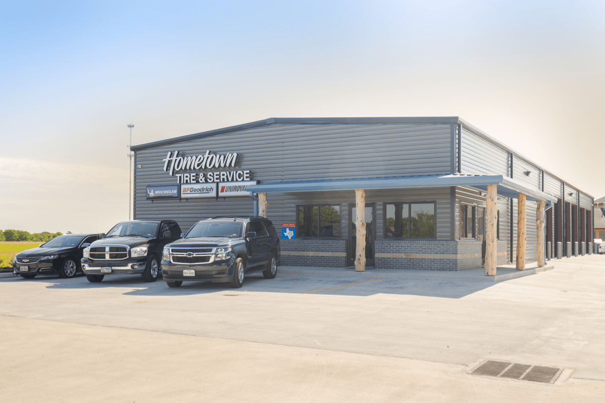 Hometown Tire and Service – Connect