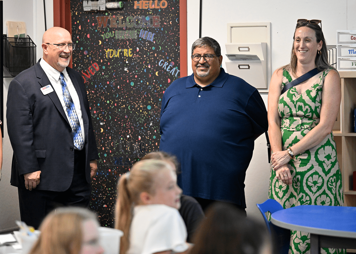 Superintendent's Office - Vacaville Unified School District