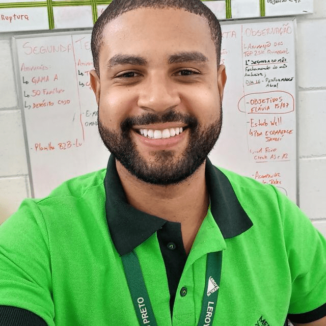 Felipe Caetano de Barros - Supervisor de Logística - LEROY MERLIN BR