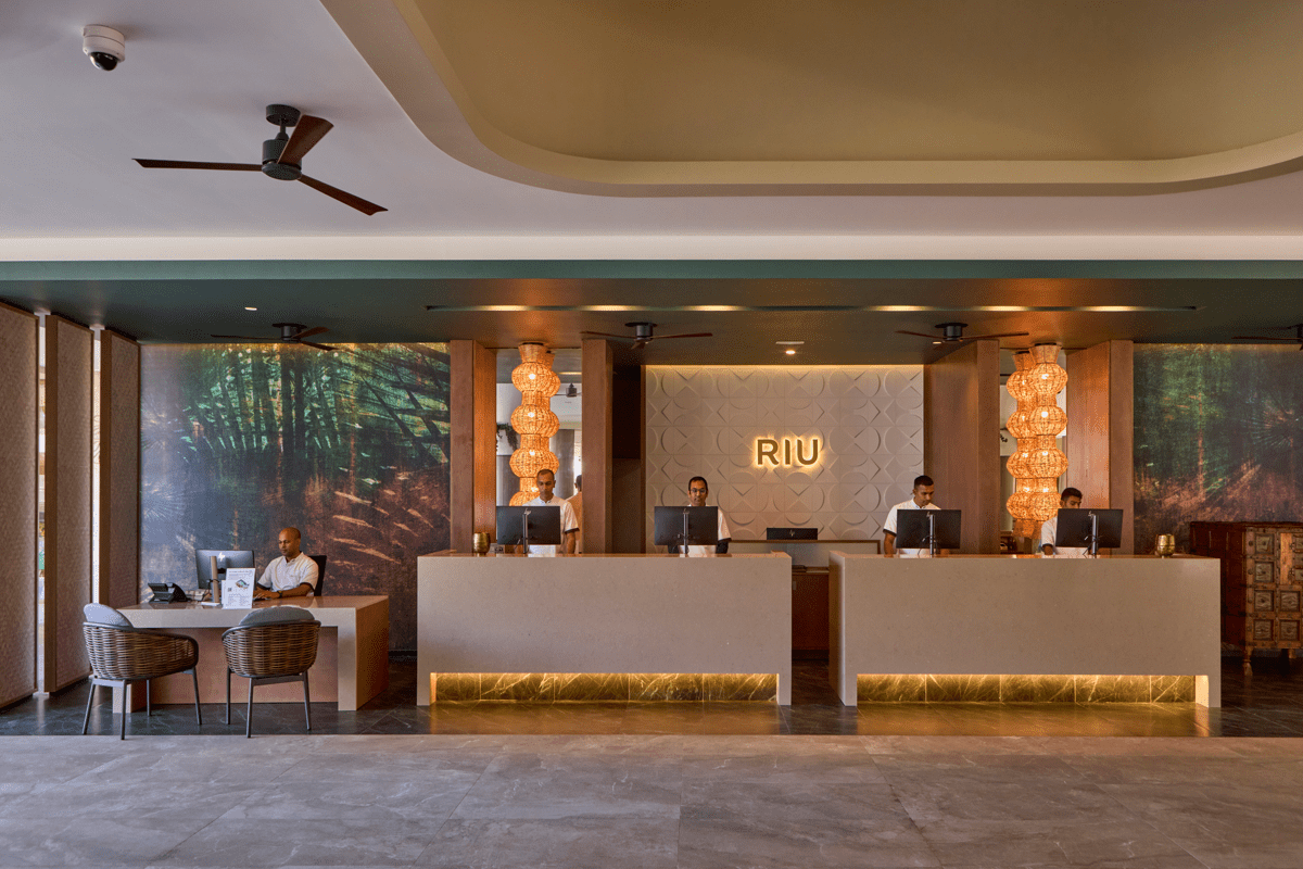 Request data - RIU Hotels & Resorts América