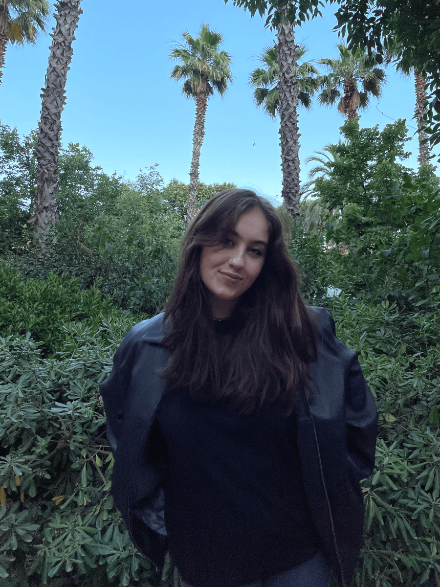 Emily Lomander - Customer Relations Agent - Amuse