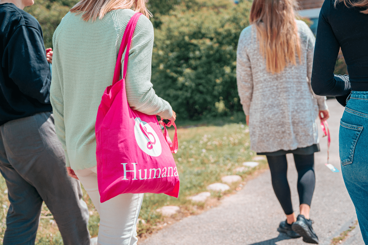 Henkilökohtaisia avustajia Keski-Suomen alueelle - Humana