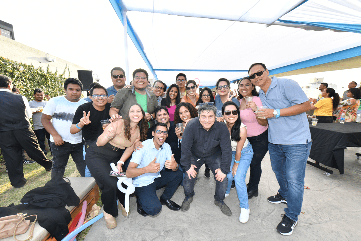 Docente a Tiempo Parcial - Curso: Digital Media Marketing - Universidad ...