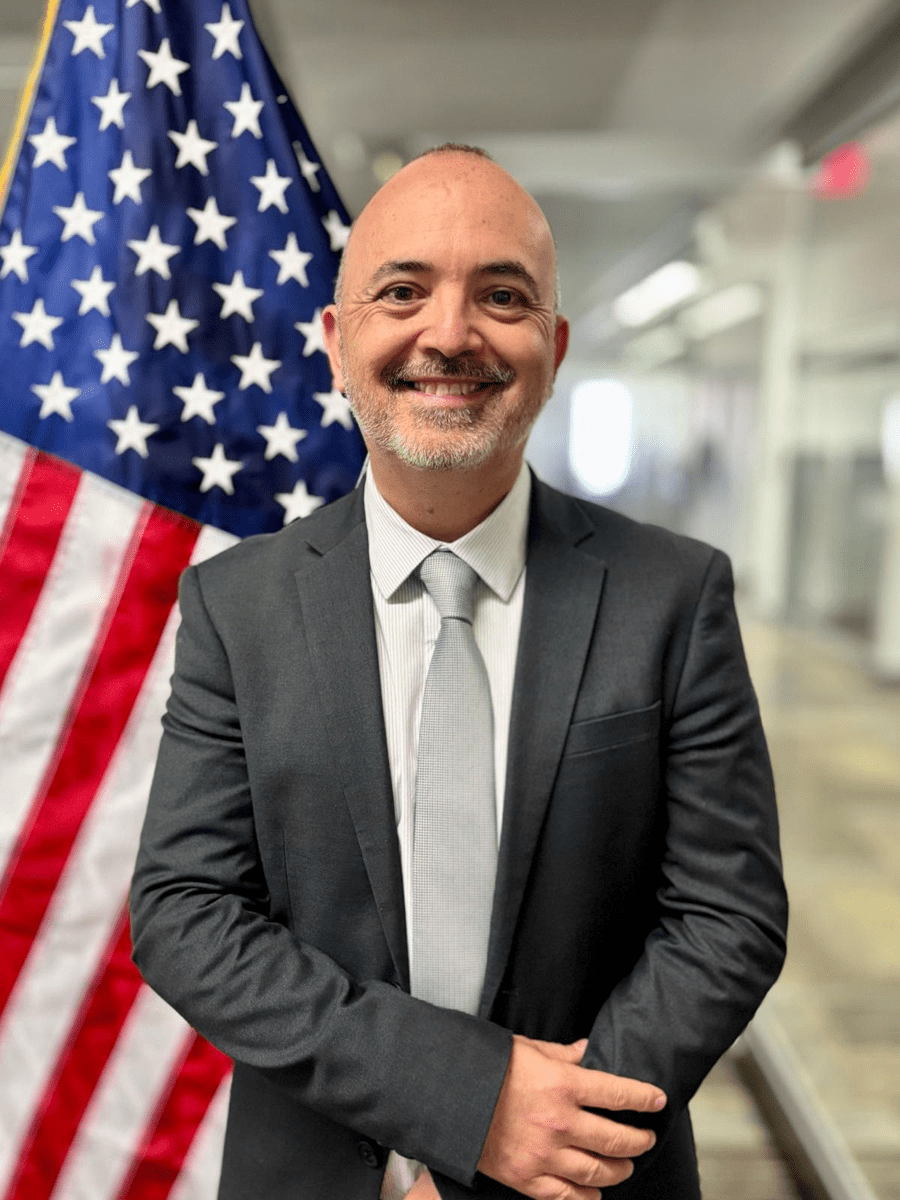 Jon Raphael - Campus Director - Grupo PROEDUCA