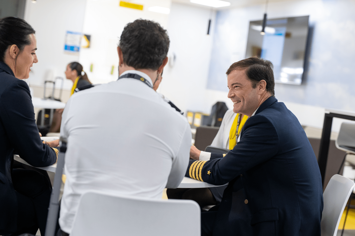 Join us! Cabin Crew_ SPAIN - Vueling