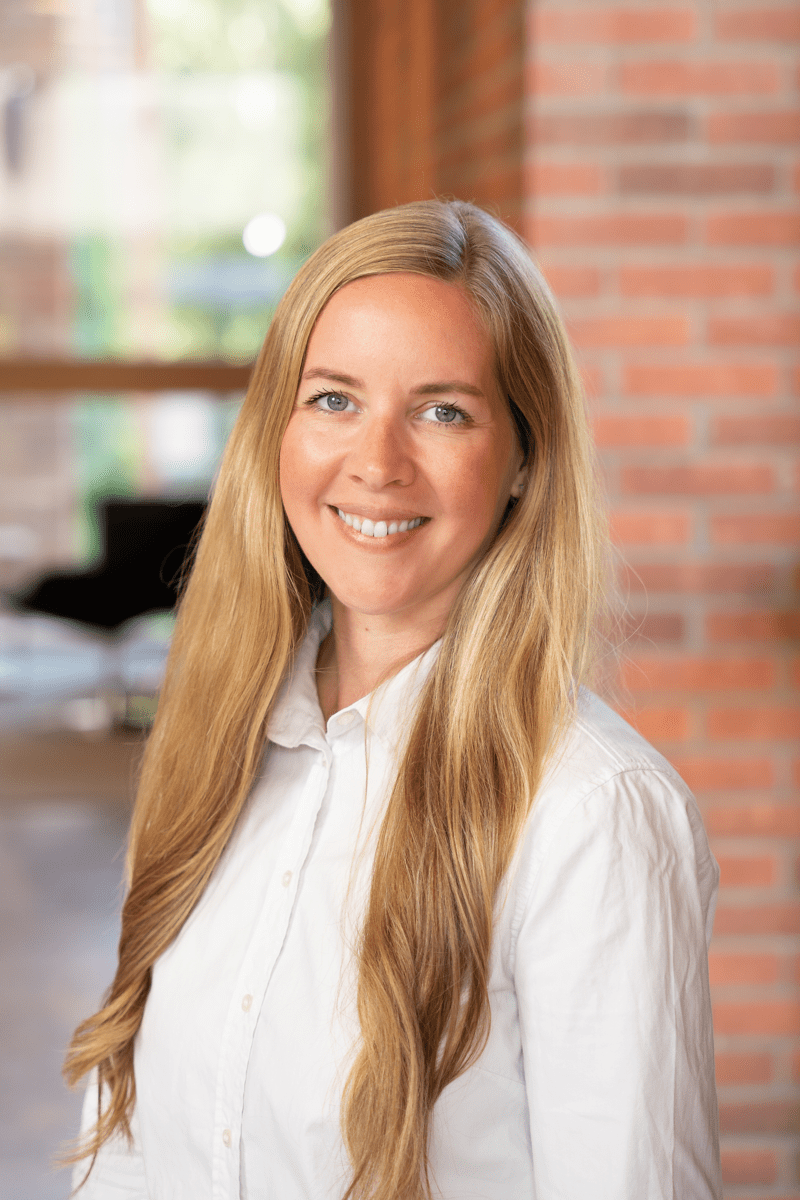 Nina Verazain - Clinical Advisor - Cellcolabs