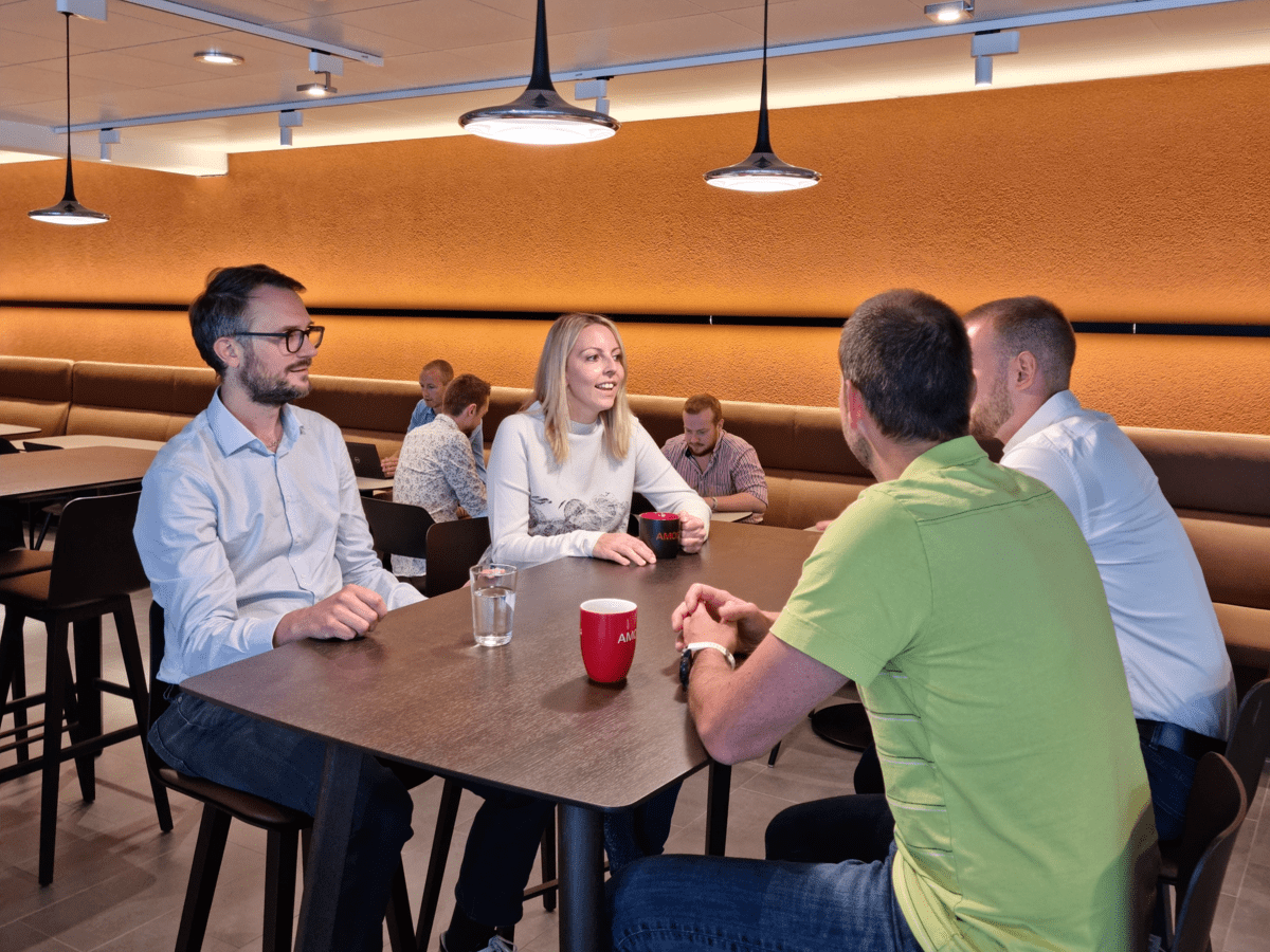 We are team players! - Swiss AviationSoftware