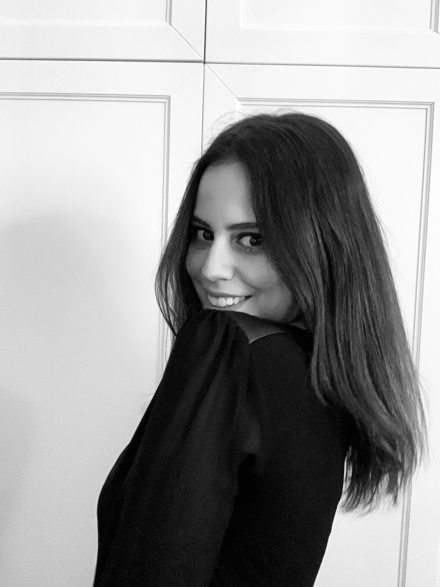 Francesca Licata - Head of Legal & Finance - FRVR