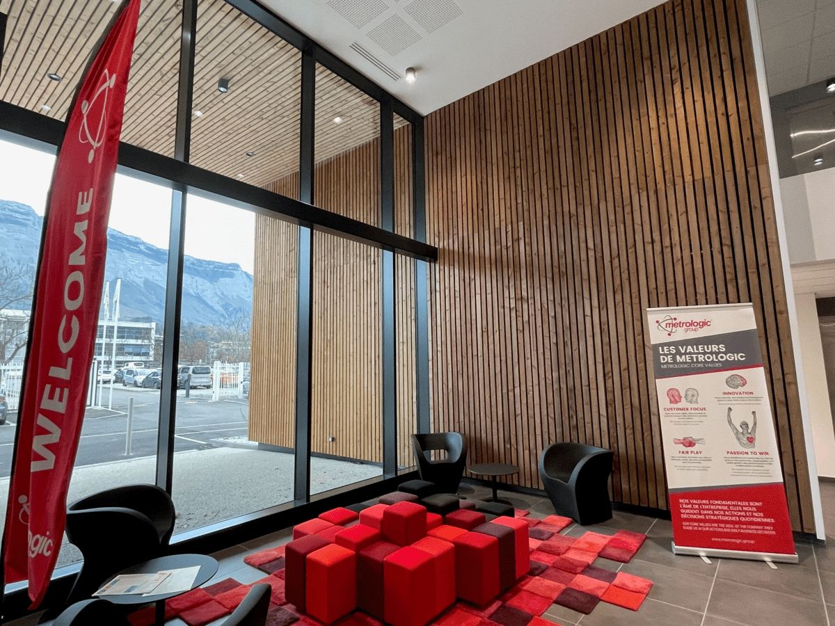 Join an innovative company on a human scale! - Metrologic Group