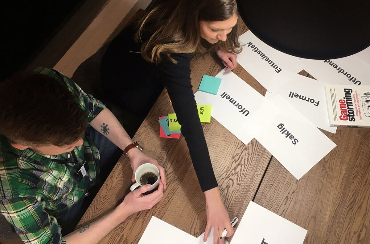 Om Markant - Markant