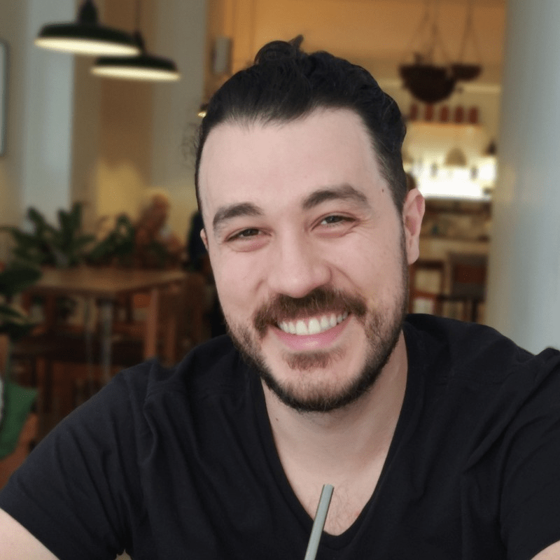 Hugo Haddad - UX Designer - FRVR