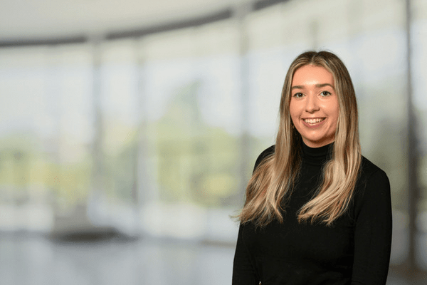 Hannah Gilbert - Graduate Recruitment Assistant - Savills Graduates