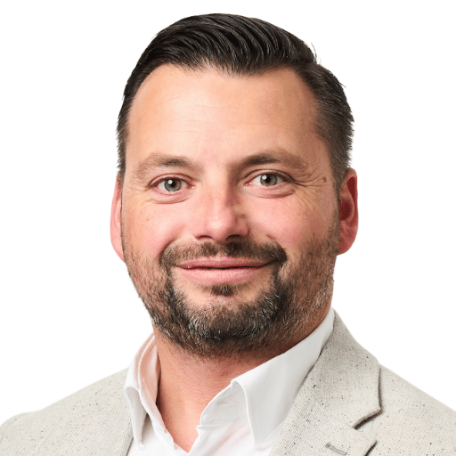 Stephan Williams - CEO & Founding Director - Liqueo