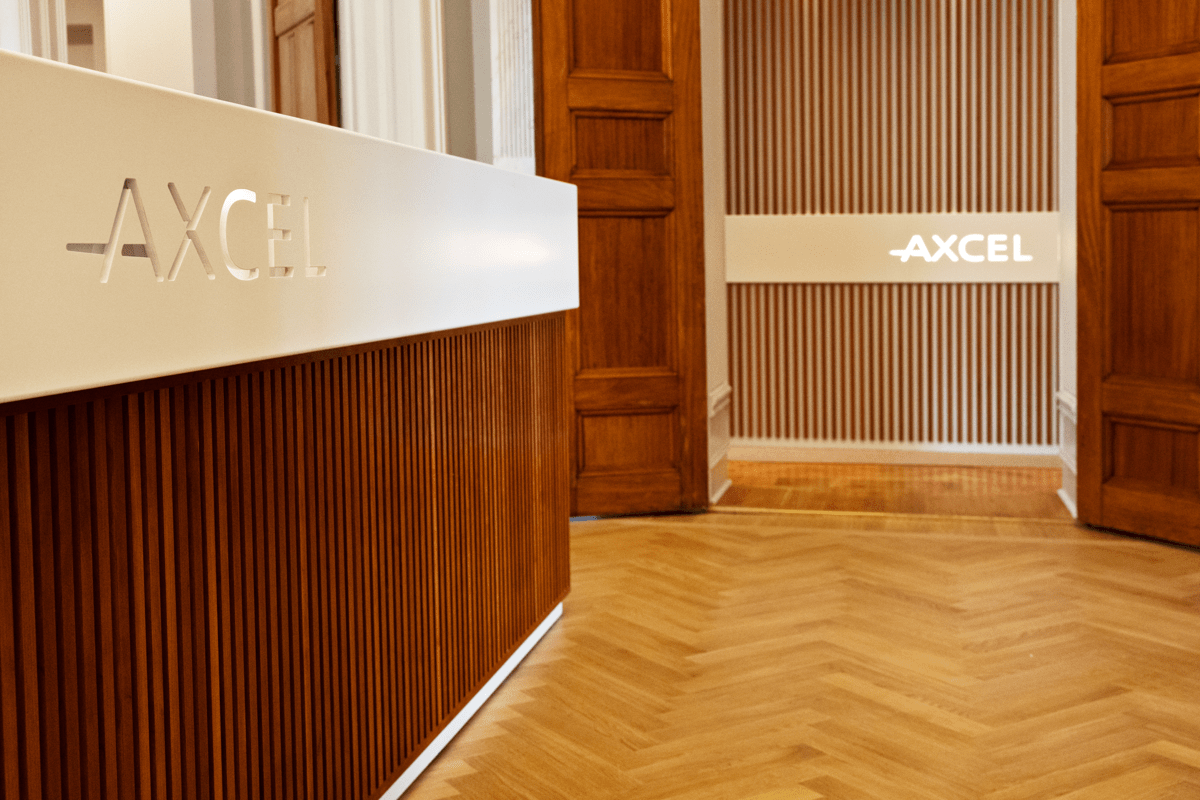 Request data - Axcel