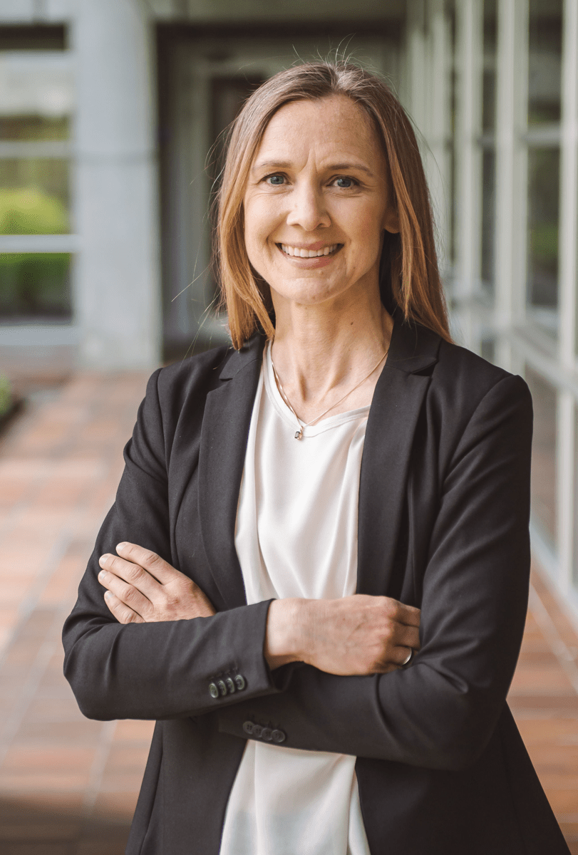 Bente Traa - COO - Chief Operating Officer - Hystar