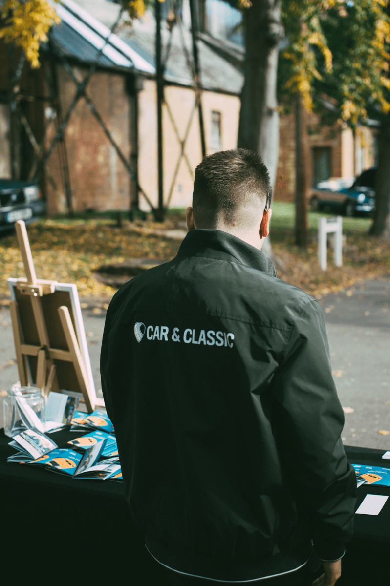 Car & Classic – Connect