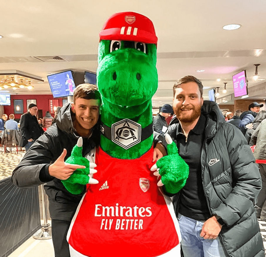 Join Hamilton Barnes - Hamilton Barnes