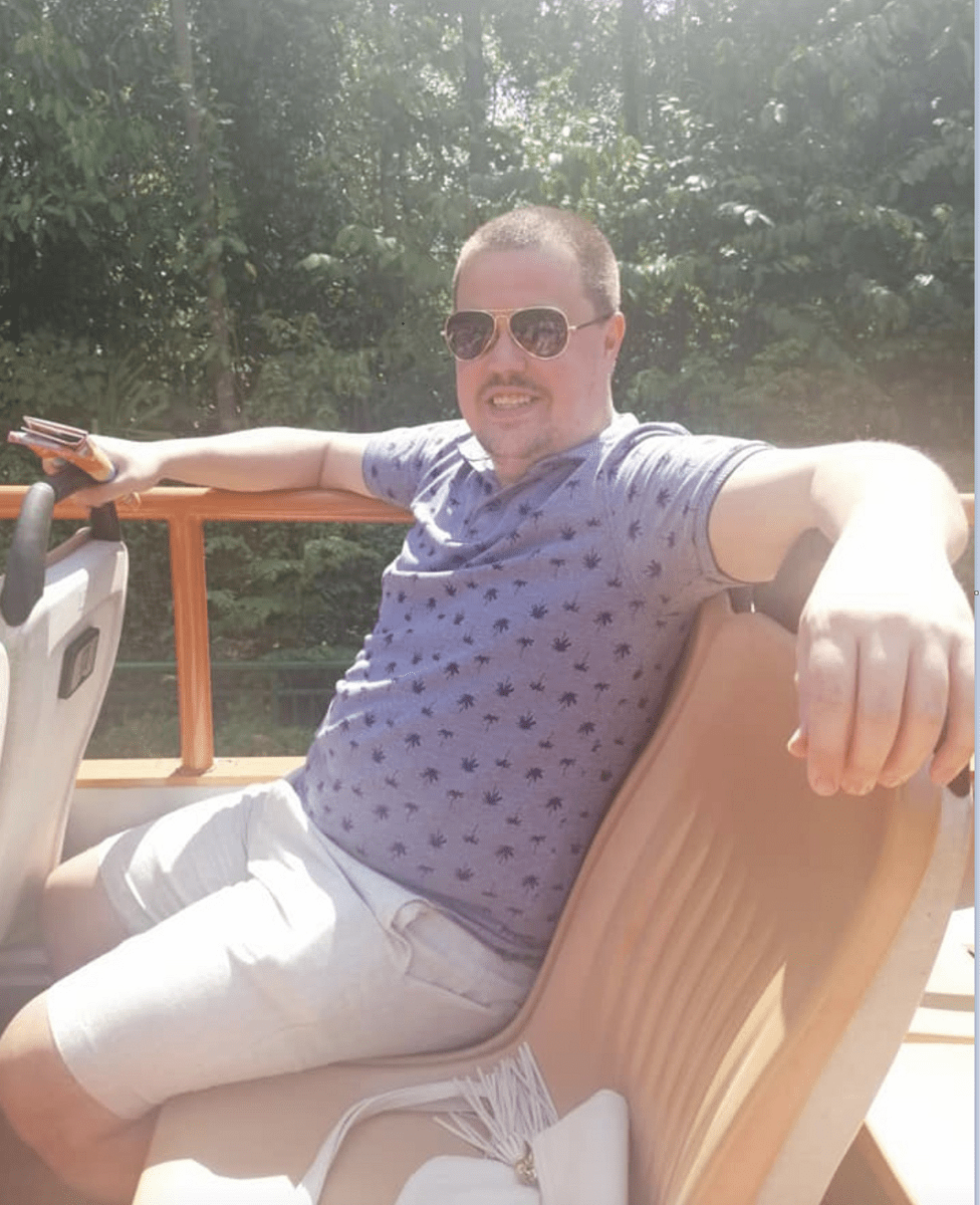 Rob - Assistant Cruise Sales Manager - Iglu.com