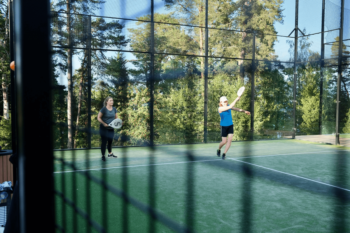 Are you passionate about customer service & technology? Join us ...